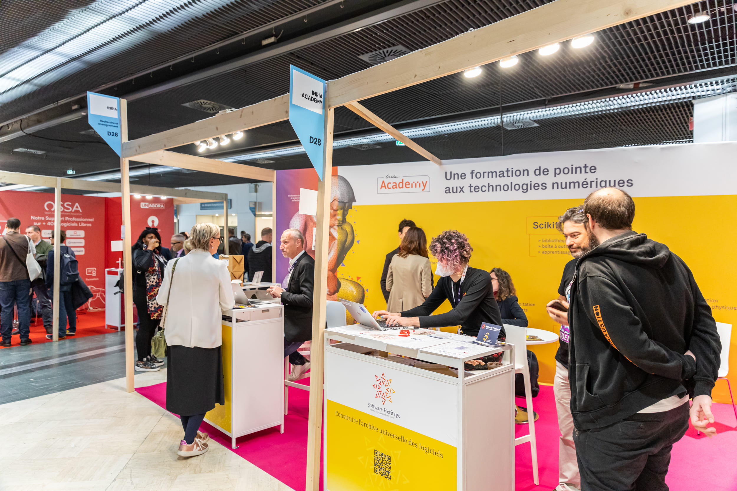 Pourquoi visiter? - Open Source Experience